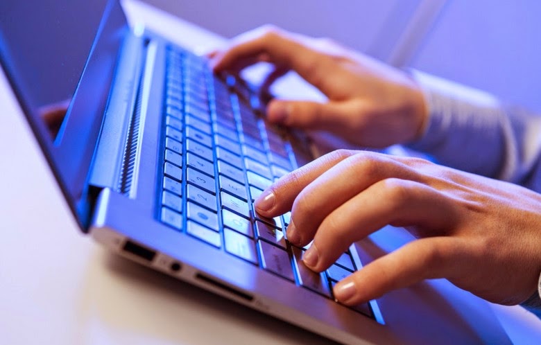 Profil Kursus Komputer Surabaya - Creative Media